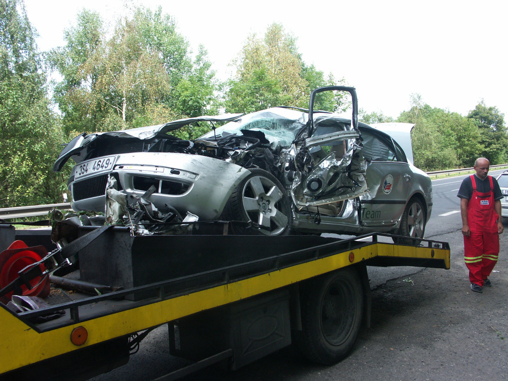 Před 20 lety zemřel po nehodě legendární hokejový trenér Ivan Hlinka ...